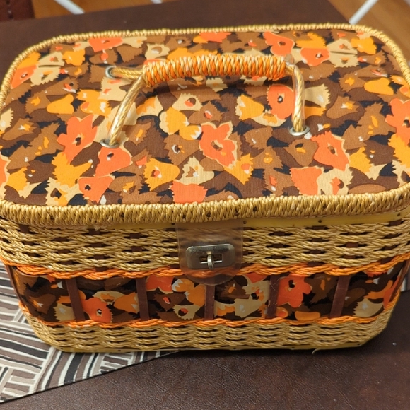 Sears | Storage & Organization | Vintage Sears Woven Sewing Basket With ...